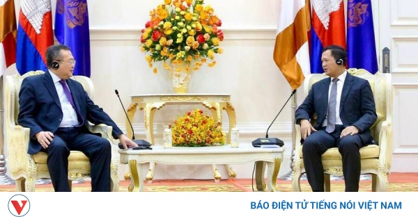 Thủ tướng Campuchia nhấn mạnh ưu tiên hợp tác thanh niên với Trung Quốc